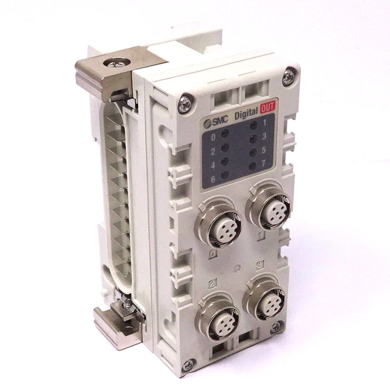 Digital Output EX600-DYPB SMC 24VDC 2A 8Points PNP *New* - Axxa - Motor Control & Automation